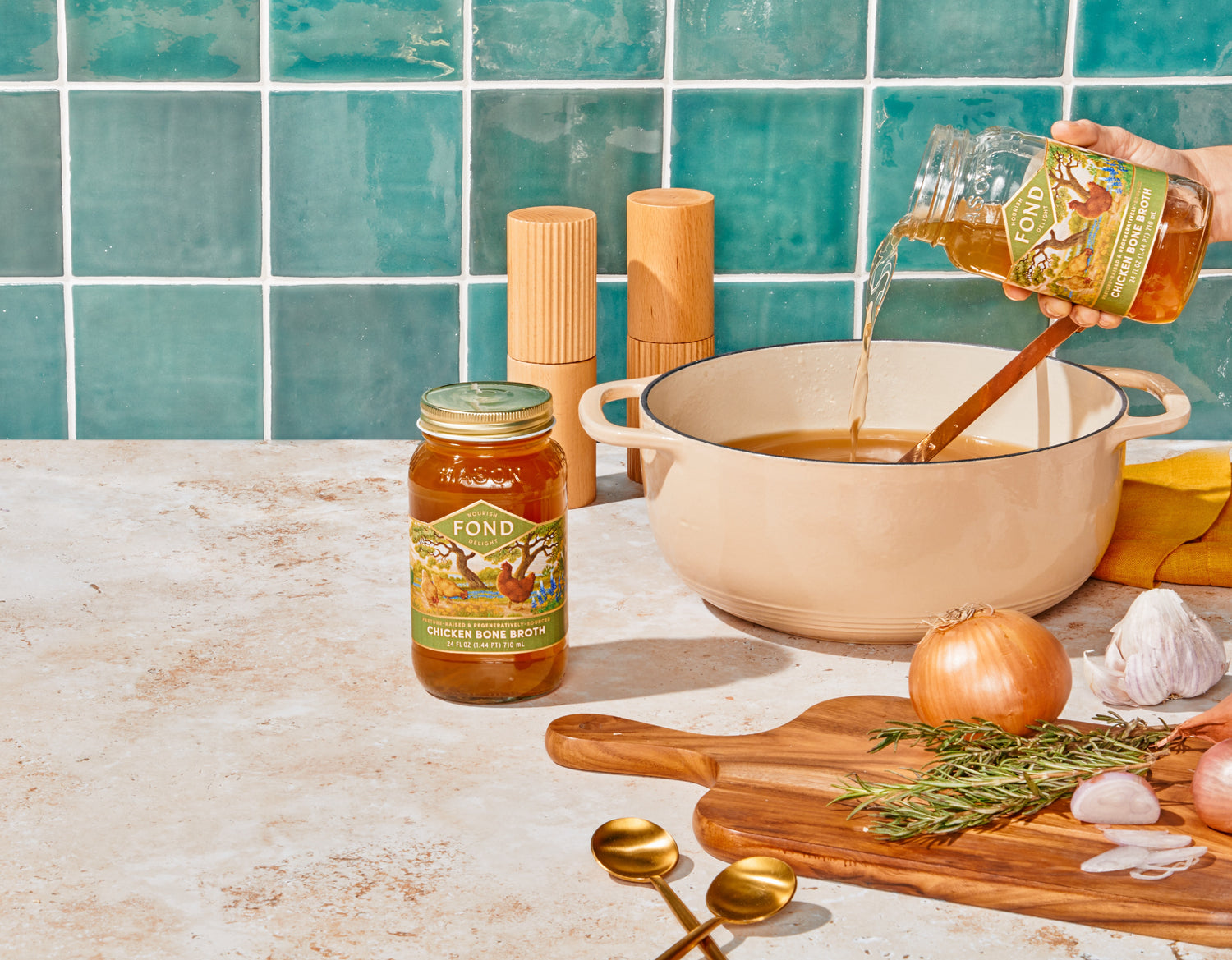 Six Powerful Benefits of Bone Broth for Your Health – FOND Bone Broth ...